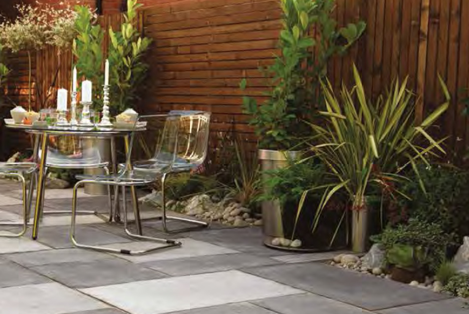 helping hand - MEO Landscapes